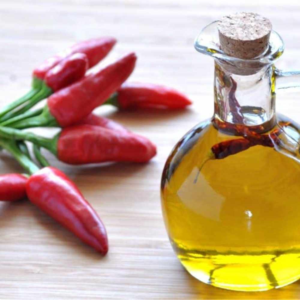BOTTEGA CHILLI INFUSED EXTRA VIRGIN OIL - Bottega Mediterrane
